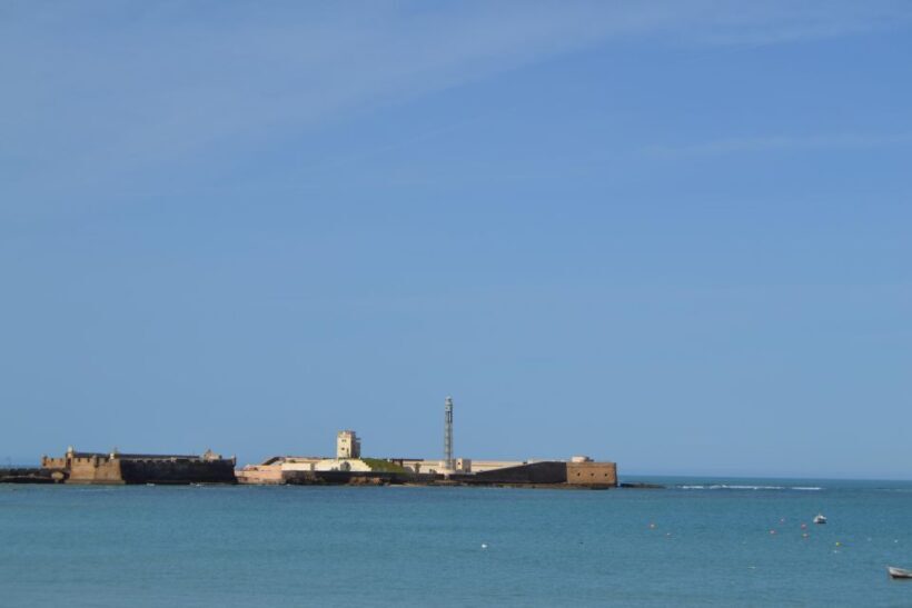 English Cádiz Tour: Walking Tour with Local Guide - FAQ