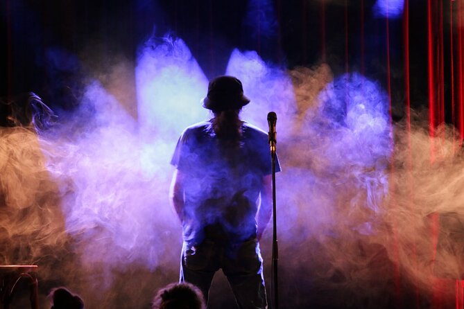 English Comedy Showcase Including Pizza in Berlin Mitte - Comedians and Audience Engagement