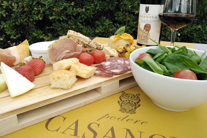 Enjoy a meal with wine tasting in the vineyard of Podere Casanova - Who Will Love This Tour?
