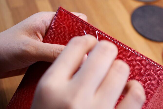 Enjoy & Learn - Making a Custom Clutch Bag in Leather Studio - Who Should Consider This Experience?