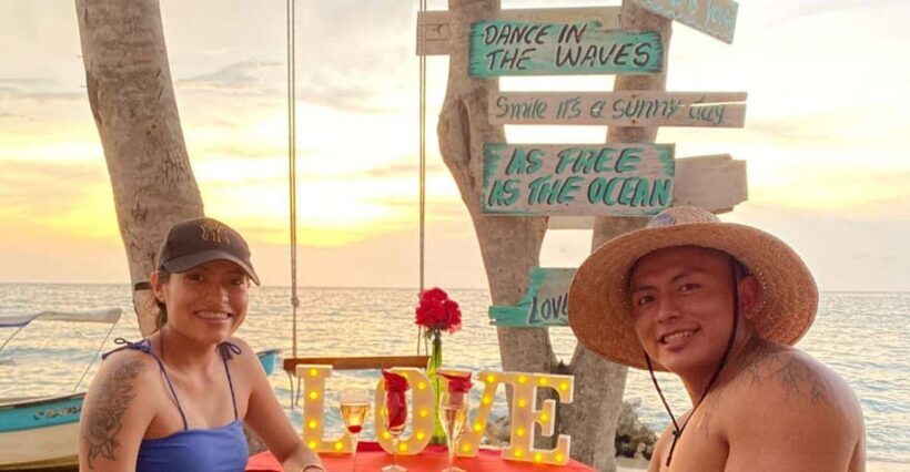 Enjoy the beach at Barú: Aviary + bioluminescense plankton - A Closer Look at What You Can Expect