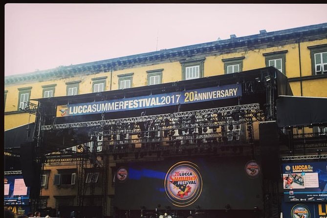 Enjoyable Music Tour of the Historical City of Lucca - Bilingual Tour Experience and Accessibility