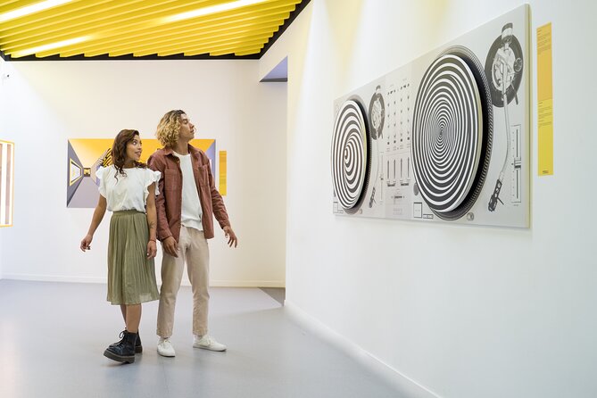 Entrance to the Museum of Illusions Madrid - Visitor Feedback