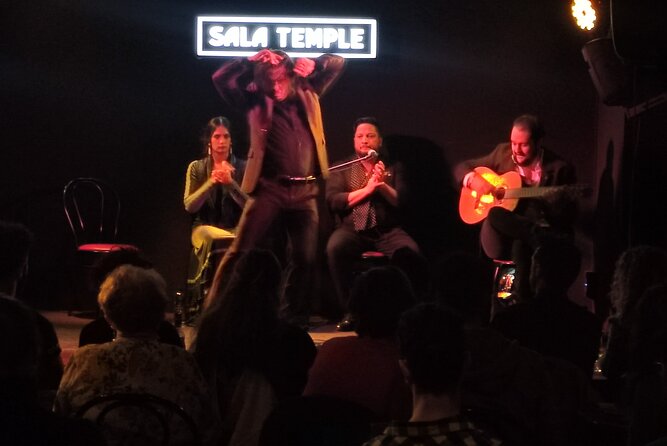 Entrance to the Traditional Flamenco Table and Tapas in Madrid - Tips for an Enjoyable Evening