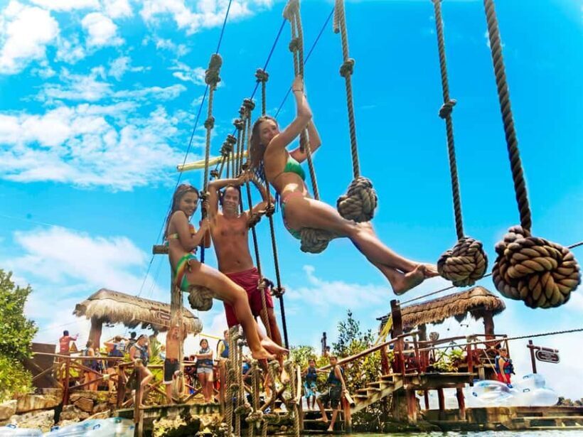 Entrance to Xel-Há Park with Food and Open Bar Included - Who Should Consider This Tour?