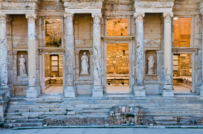Ephesus and St. Marys House Tour From Kusadasi With Lunch - Visiting the House of the Virgin Mary