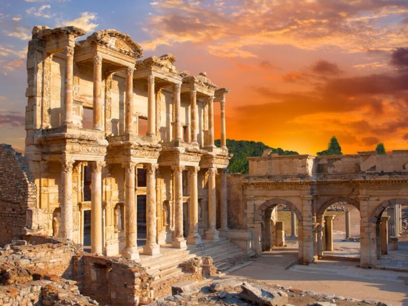 Ephesus&Sirince Village Tour w/wine tasting+LUNCH - Walking Through the Experience
