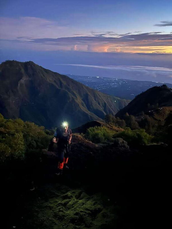 Epic Rinjani One-Day Trek: Senaru or Sembalun Pathways - Why This Tour Is Worth Considering