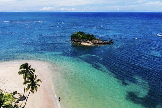 (Ermitano Beach) Playa Ermitaño Boat tour and Playa Onda, Half - Day Trip - Discovering Samaná’s Seaside Gems: An In-Depth Review