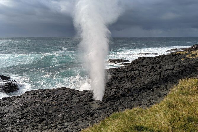 Erupting Blowholes and Ancient Rainforests SOUTH COAST OF SYDNEY PRIVATE TOUR - Discover the South Coast of NSW: A Private Tour of Natural Wonders