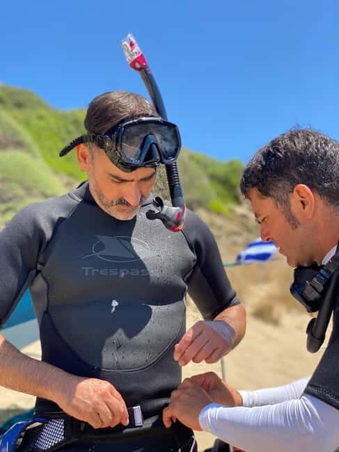 Es Grau:Private Snorkeling Experience with Picnic and Drinks - Key Points