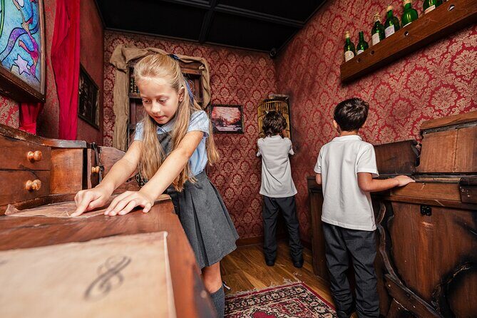 Escape Hunt Melbourne - Who Would Love This?