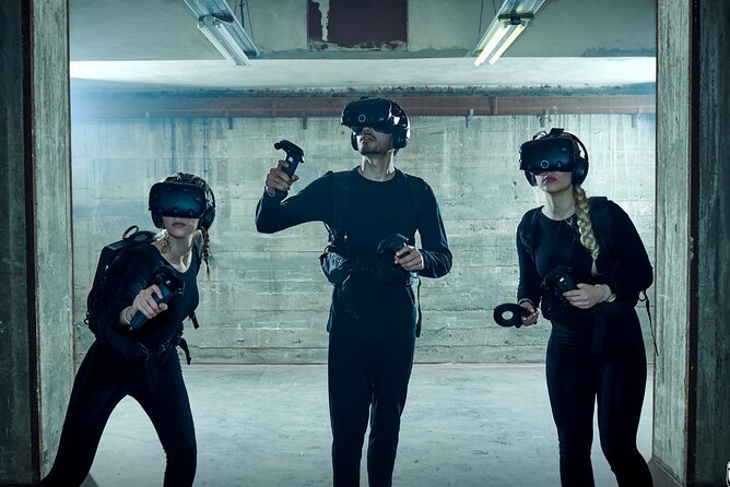 Escape Room VR near Hamburg - What to Expect from the VR Escape Room Experience