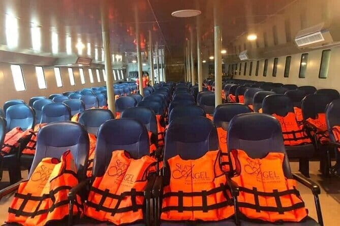 Escape to Phi Phi Islands: Ferry with Lunch - Snorkelling and Beach Time