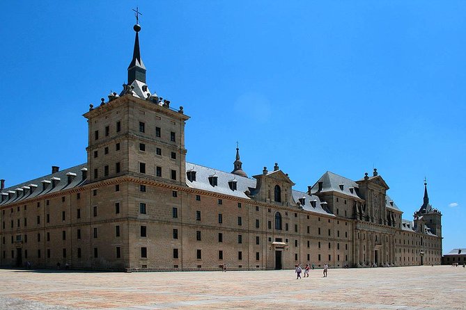 Escorial & Valley From Madrid With Optional Afternoon Tour to Toledo or Segovia - Accessibility and Participation