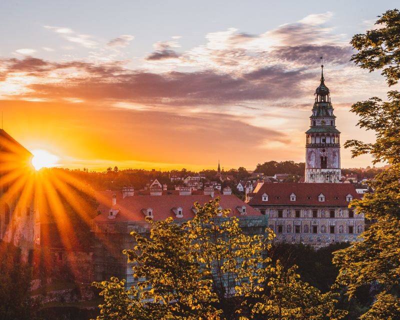 eský Krumlov: Half-Day Medieval Architecture Walking Tour - What’s Included and What to Keep in Mind