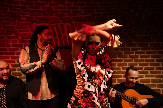 Essential Flamenco: Pure Flamenco Show in the Heart of Madrid - The Itinerary in Detail
