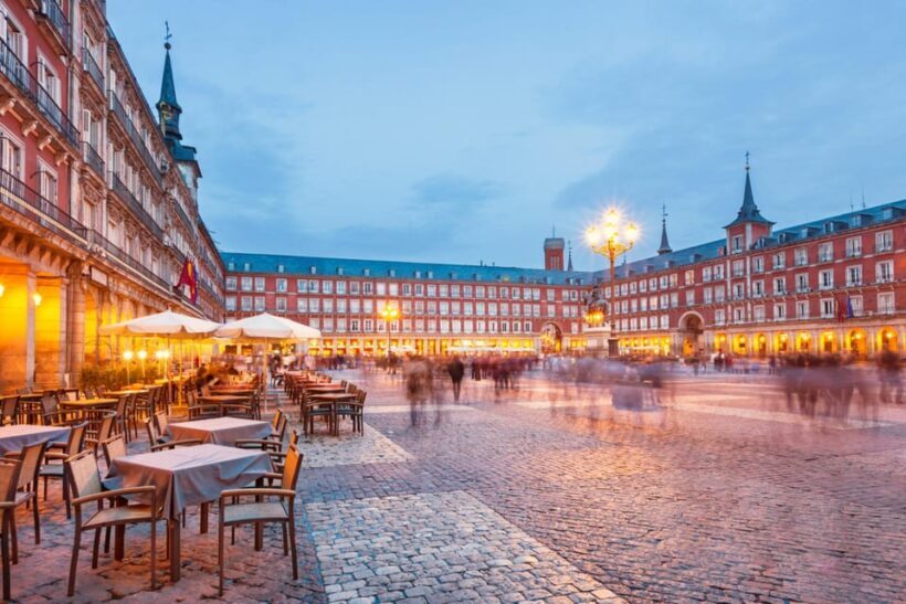 Essential Madrid: Walking Tour of the Historic Center - Key Points