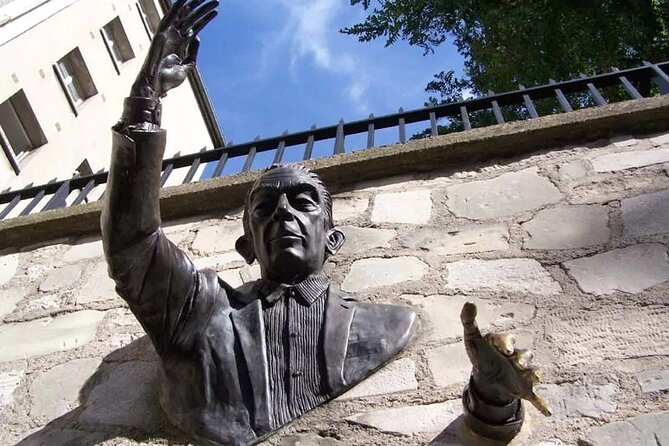 ESSENTIAL MONTMARTRE Walking Tour: the ESSENTIAL Highlights+More! - What to Expect on Your Tour