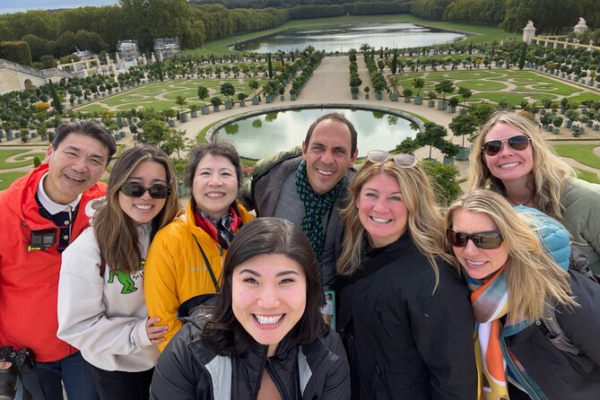 Essential Versailles: Palace and Gardens with transfer included - Key Points