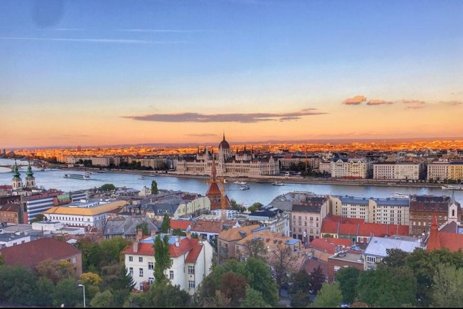 Essential Walking Tour - Authenticity and Guide Quality