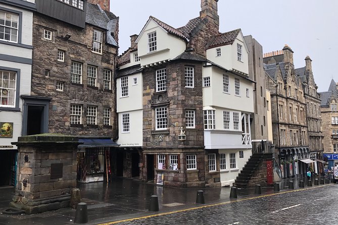 Essential Walking Tour of Edinburgh's Old Town - A Detailed Breakdown of the Itinerary