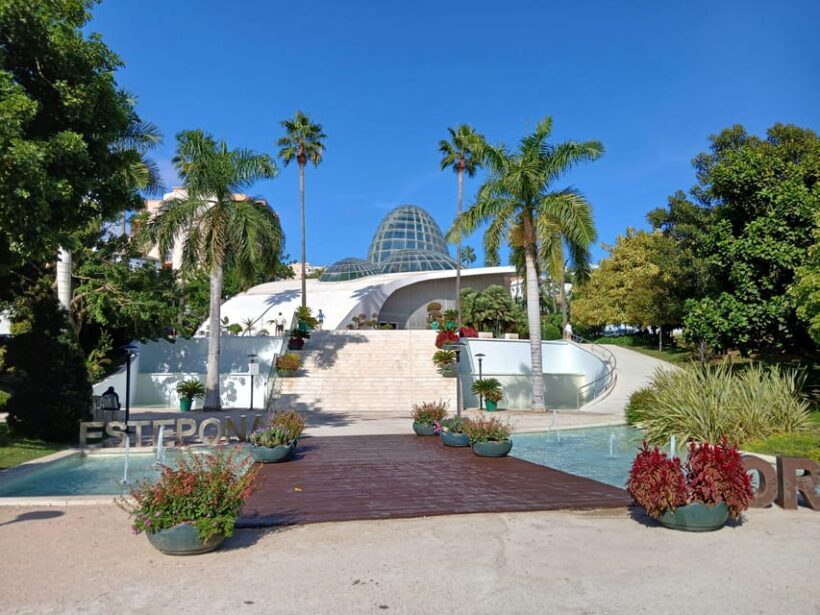 Estepona Art Murals and Tapas Walk with Local Guide - Key Points