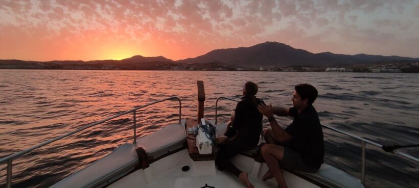 Estepona: Sunset boat trip & Cava & Tapa - Introduction