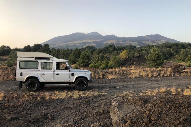 Etna at sunset - 4x4 tour with Sicilian sweet aperitif - FAQ