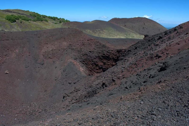 ETNA VOLCANO: Excursion to the Craters of 2002 - The Return Journey