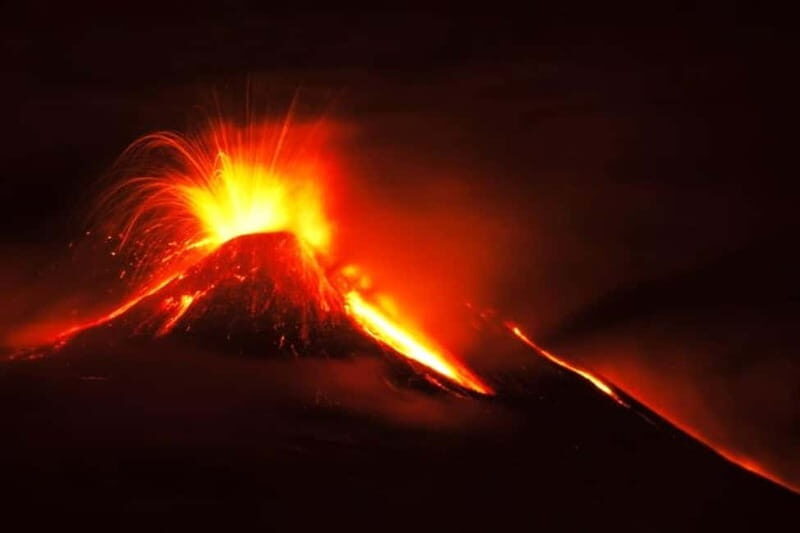 Etna walking tour, visit of a lava tunnel, Arancino tasting - Why This Tour Offers Great Value