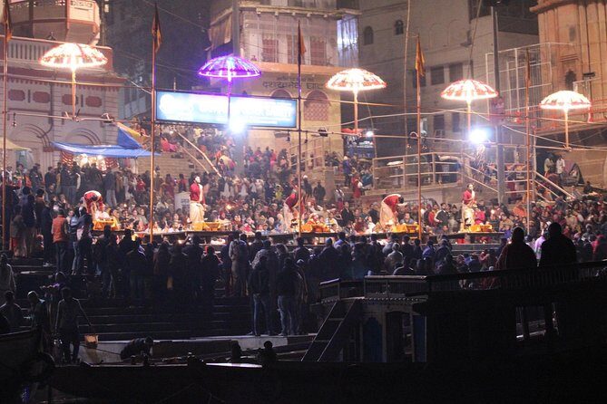 Evening Arti Ceremony - The light performance on the Bank of Ganges in Varanasi - The Sum Up: Who Will Love This Tour?