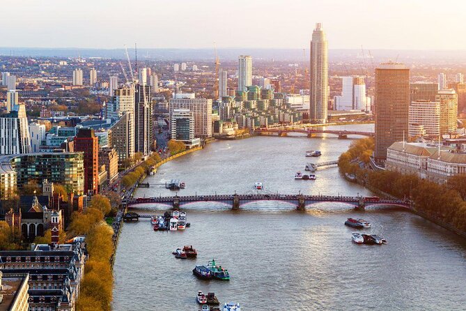 Evening Cocktail Cruise in Oxford - An Intimate and Stylish Way to Experience Oxford’s Thames