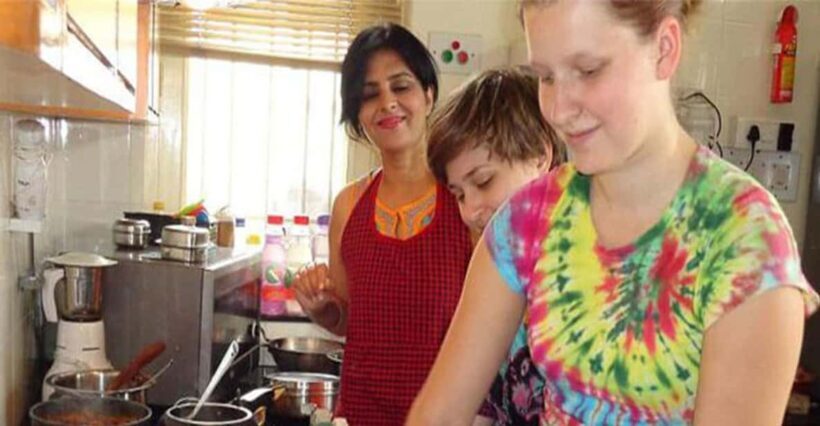 Evening Cooking Session and Dinner with an Indian Family - What You Might Consider Before Booking