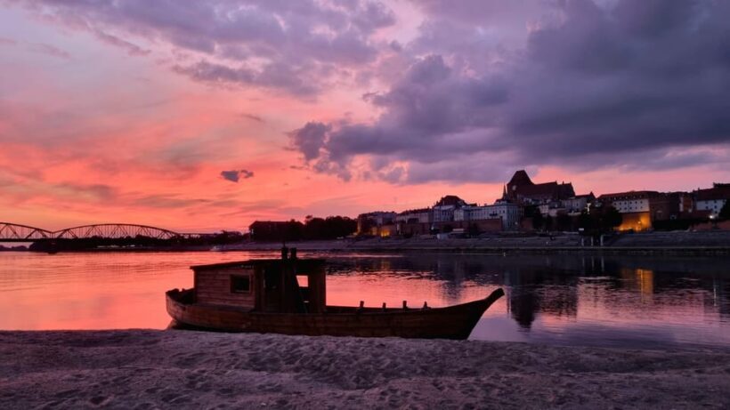 Evening Cruises in Toru - Who Will Enjoy This Tour?
