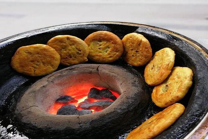 Evening Foodie Adventure in Chengdu the Land of Plenty - The Transport and Timing