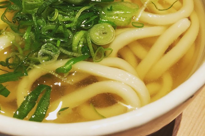 Evening Hanami (Cherry Blossom) Experience With a Local - Key Points