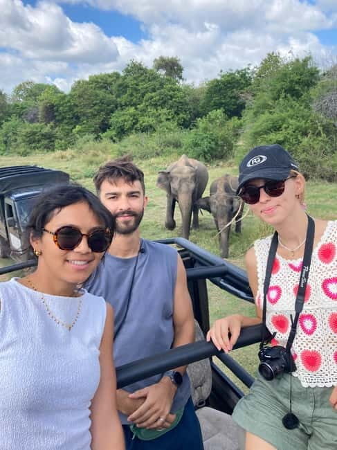 Evening Safari at Minneriya National park with Hotel Pickup - What Reviewers Say