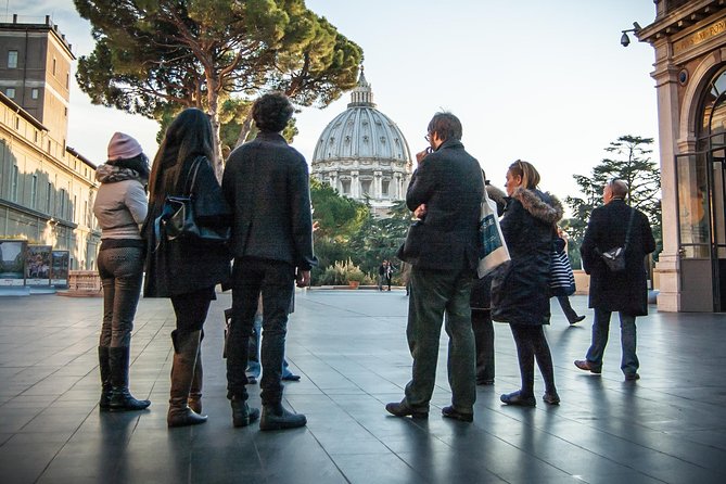 Evening Vatican Museums and Sistine Chapel Private Tour - Accessibility Information for All Travelers