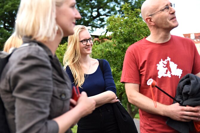 Evening View Walk in Prague - Group Size and Guide Expertise