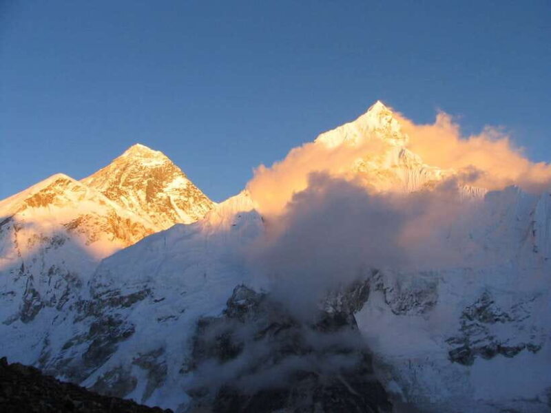 Everest Base Camp Treks 17 days - The Practicalities and Whats Included