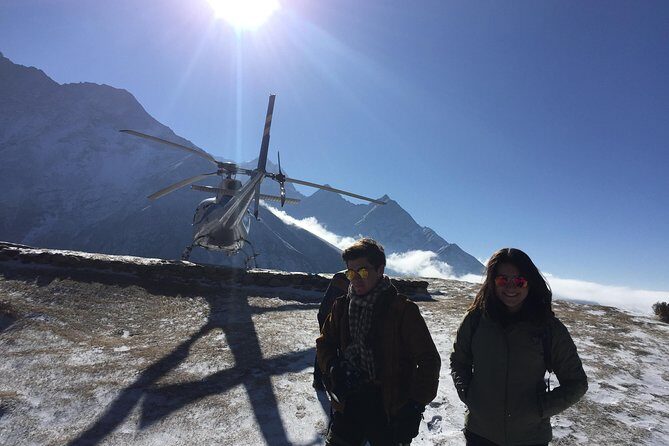 Everest Helicopter Tour with Breakfast in Hotel Everest View - The Sum Up