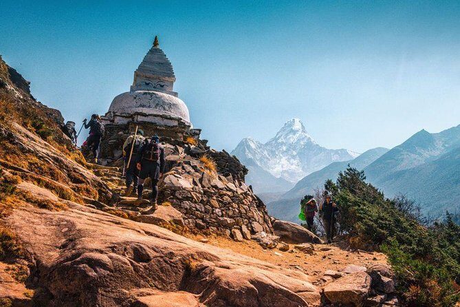 Everest Three Pass Trek 18 Days - What to Expect: Daily Life on the Trail