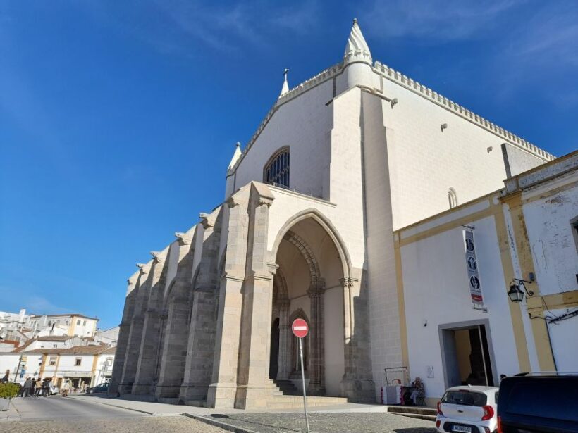 ÉVORA AND MONSARAZ FULL DAY PRIVATE TOUR BY CAR - Introduction and What to Expect
