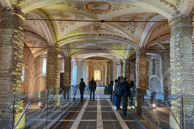 Evora Private Full Day Sightseeing Tour from Lisbon - Who Should Consider This Tour?