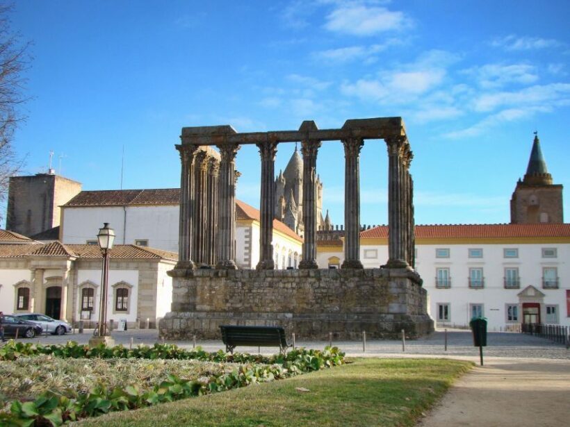 Évora Tour: Private and Customized tour Full and Half day - A Closer Look at the Évora Tour