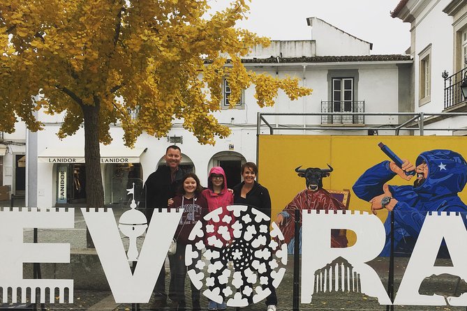 Évora Walking Tour - Group Size and Pricing Details