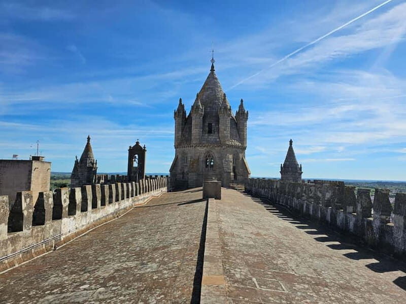 Évora (with Sé & Bones), Evoramonte & Arraiolos: From Lisbon - Key Points