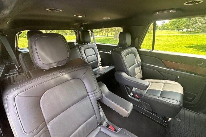 EWR, LGA, JFK Private Airport Transfer in NYC with SUV or Sedan - An In-Depth Look at the Private Airport Transfer Experience