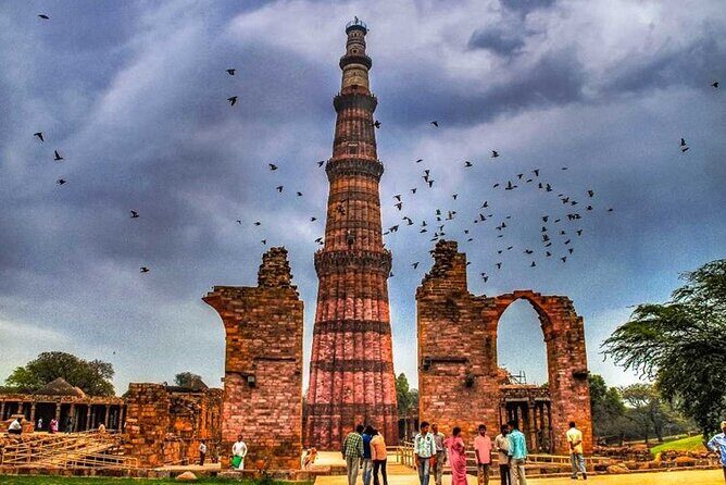 Ex-Delhi: Highlights of Delhi - Private Guided Tour by Car - FAQ